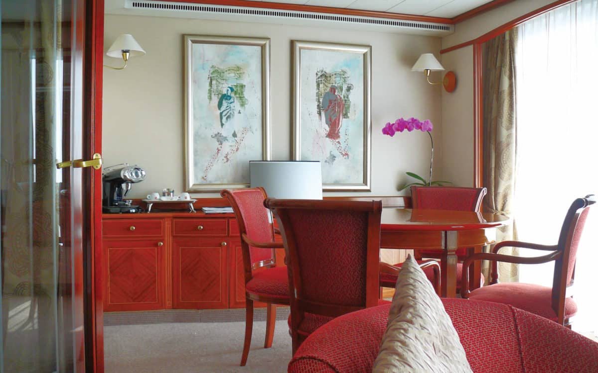 Silver Shadow Silver Suite - The Luxury Cruise Review