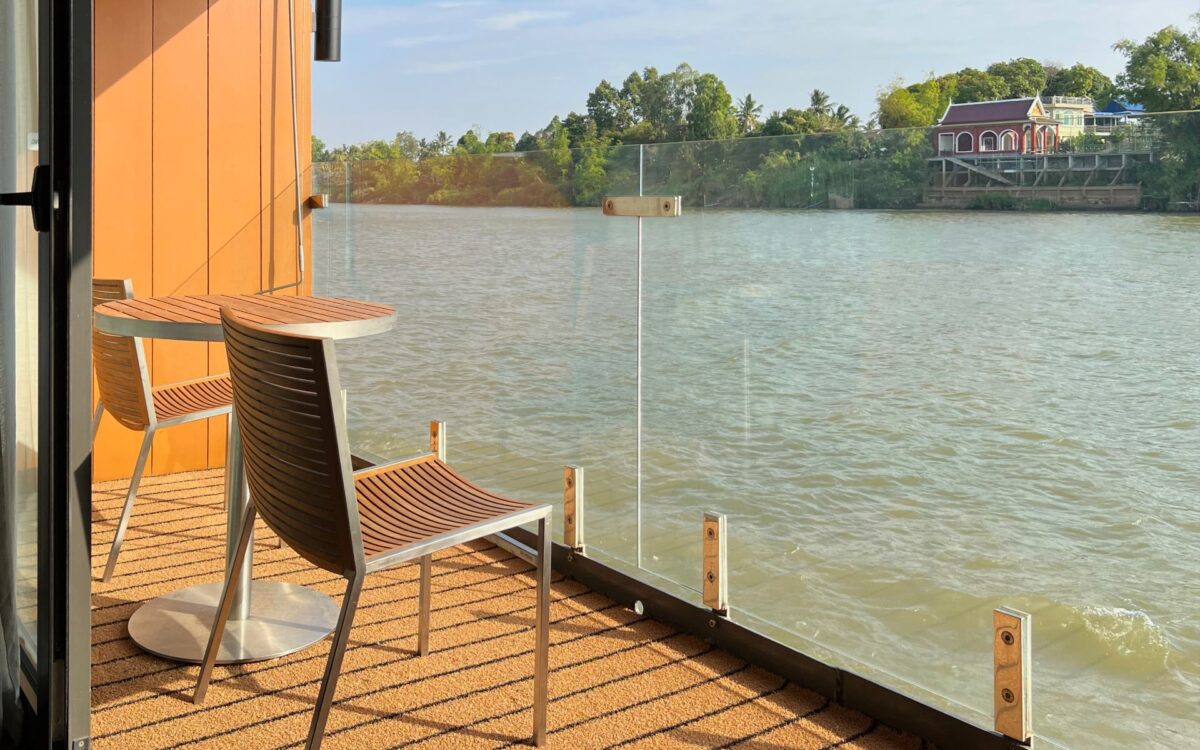 Aqua Mekong Balcony & Non-balcony Suite - The Luxury Cruise Review