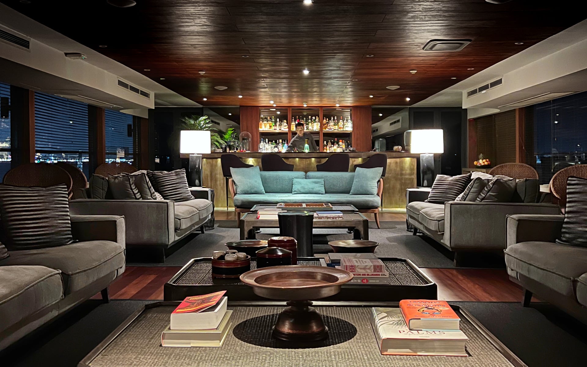 Aqua Mekong bars & nightlife - The Luxury Cruise Review