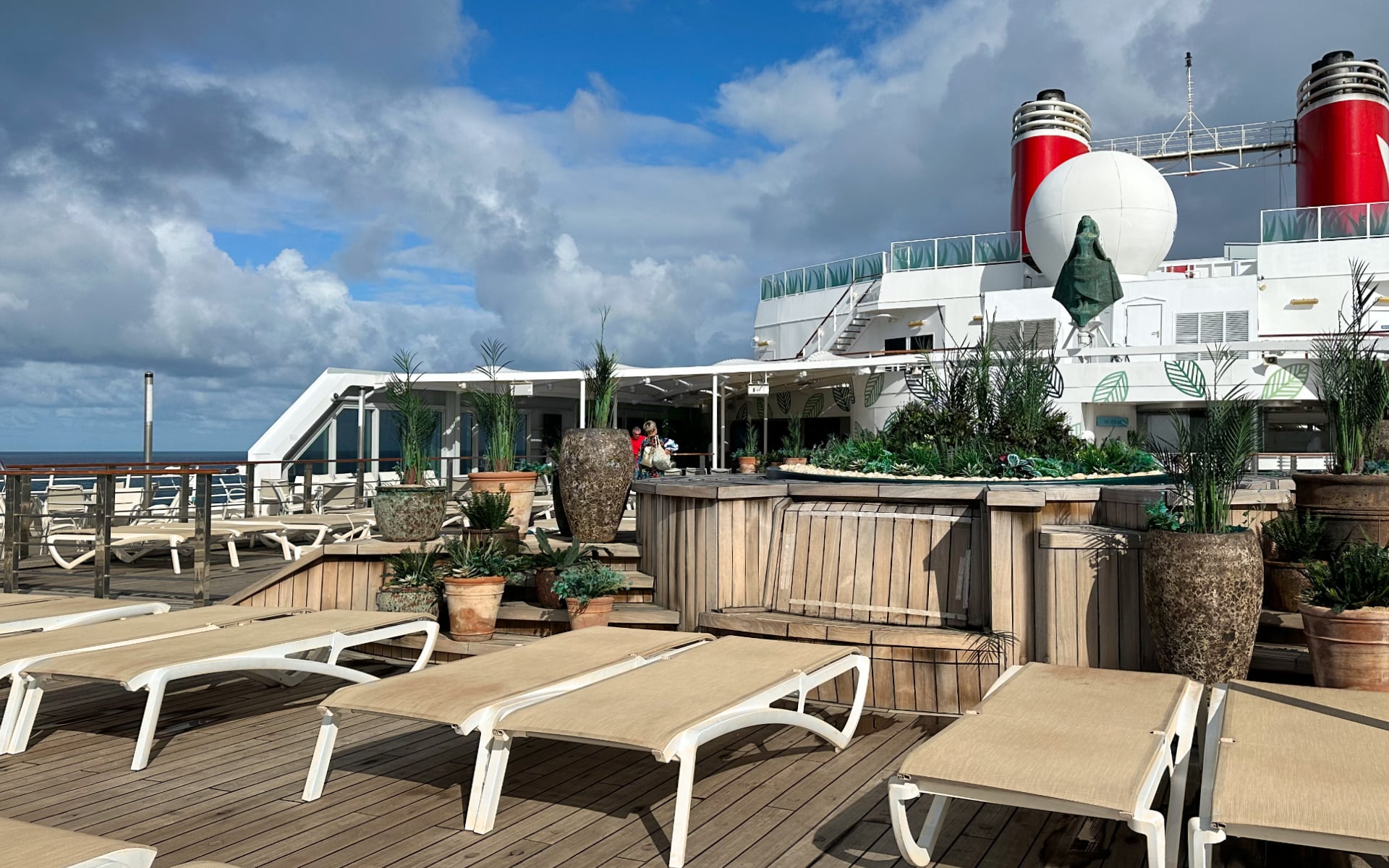 Borealis pool & wellness options - The Luxury Cruise Review